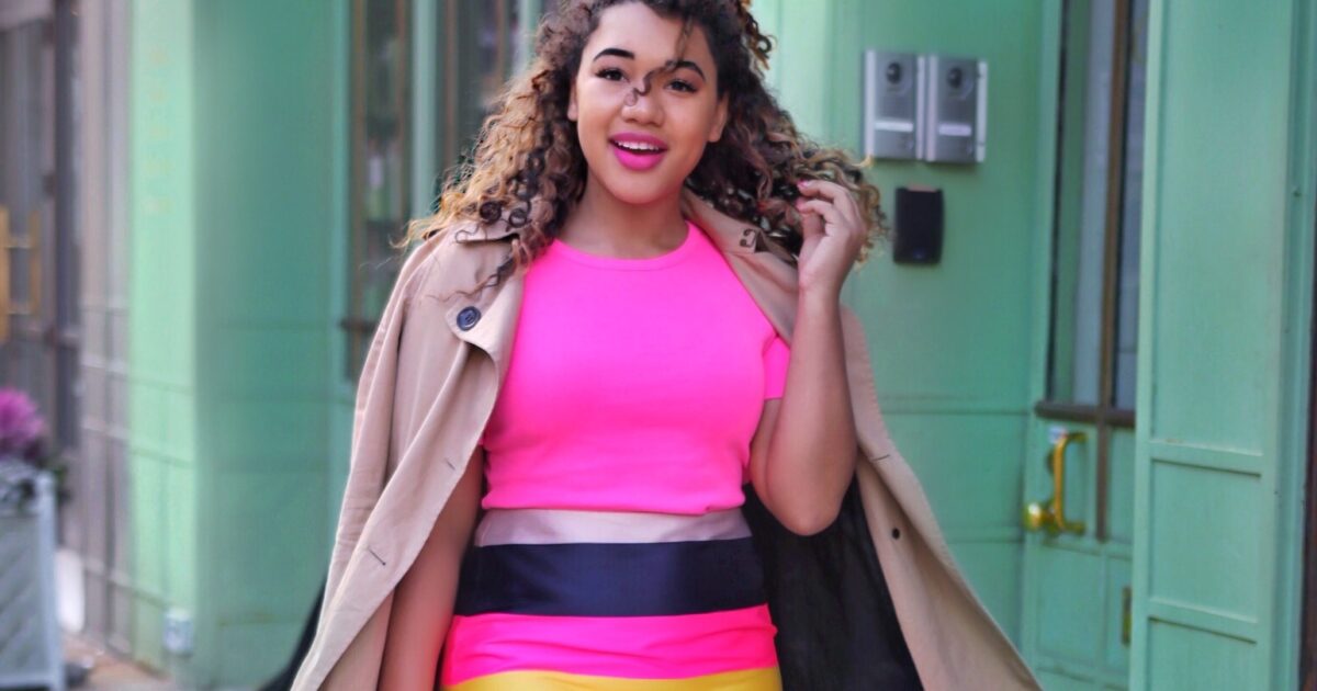 Color Me Courtney - Color Me Corporate – The Perfect Pencil Skirt