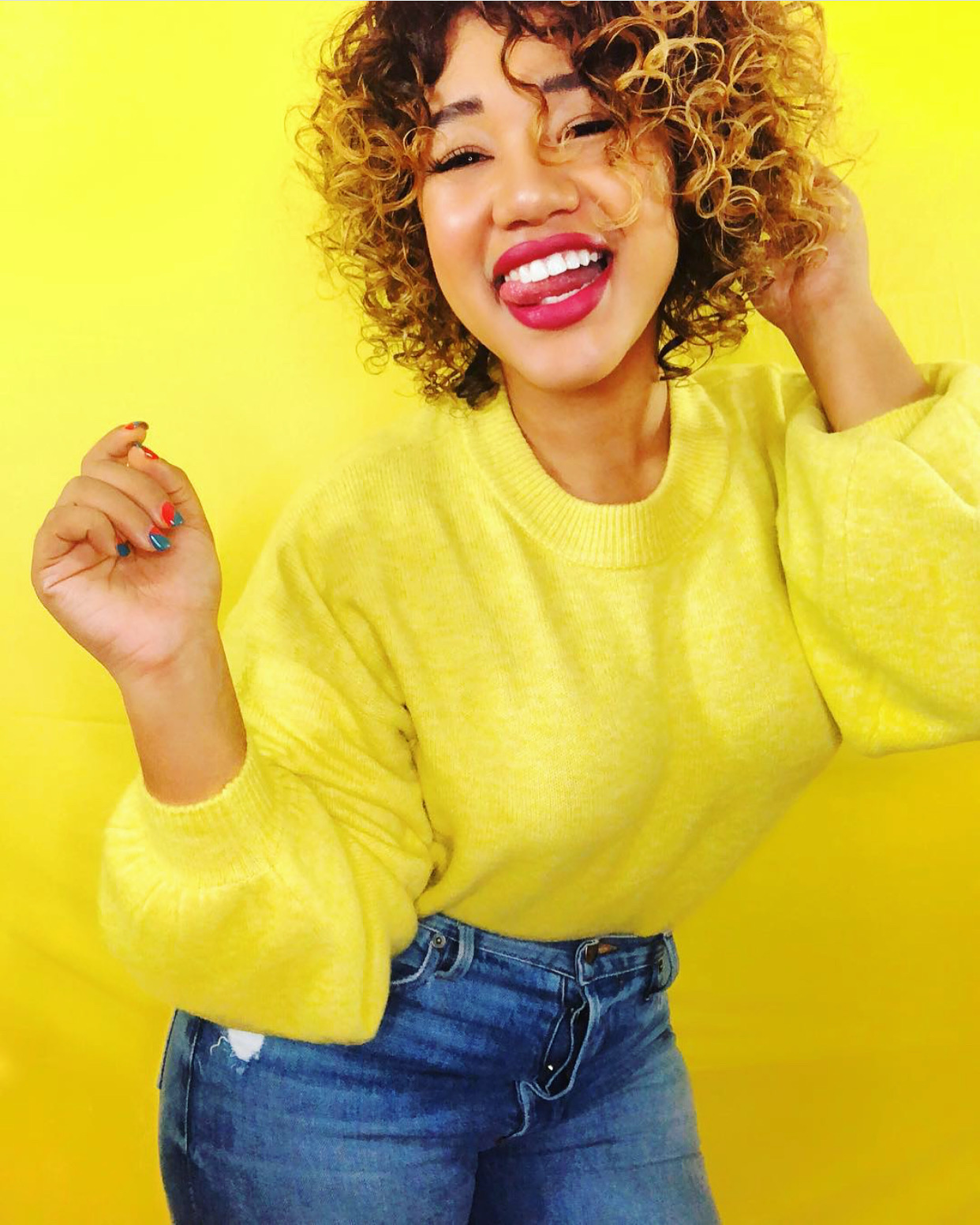 Color Me Courtney - Best TV Shows to Binge Watch on Hulu